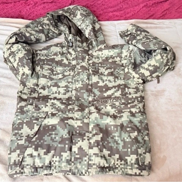 Burton | Jackets & Coats | Rare Vintage Burton Military Camo Boys Large ...